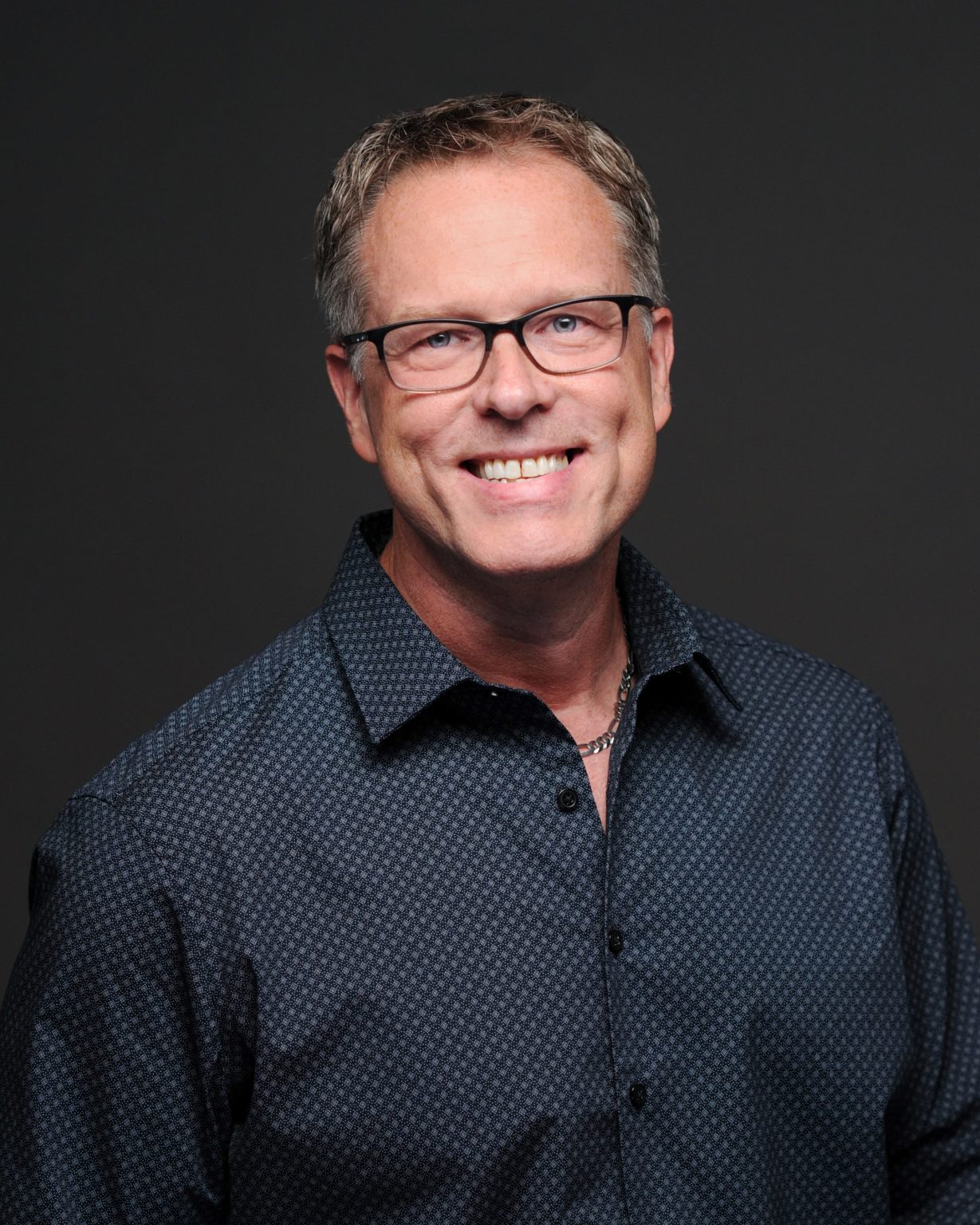 About Dr. Perry | Stop Chasing Pain